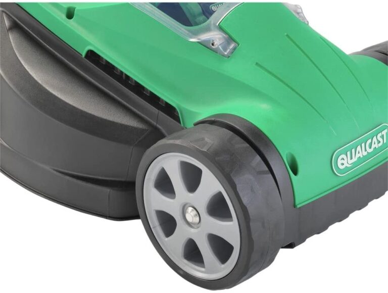 Best Qualcast Lawnmowers Complete Guide - Our Reviews!